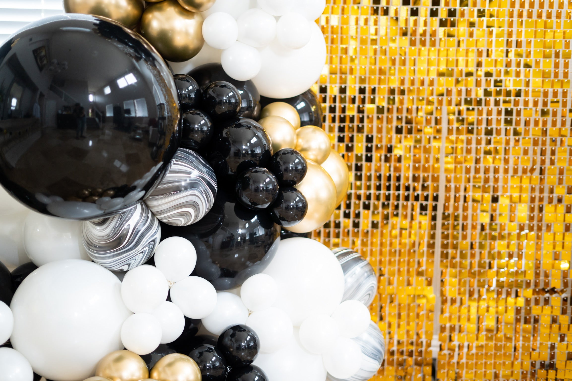 Shimmer Panels – Soiree Love