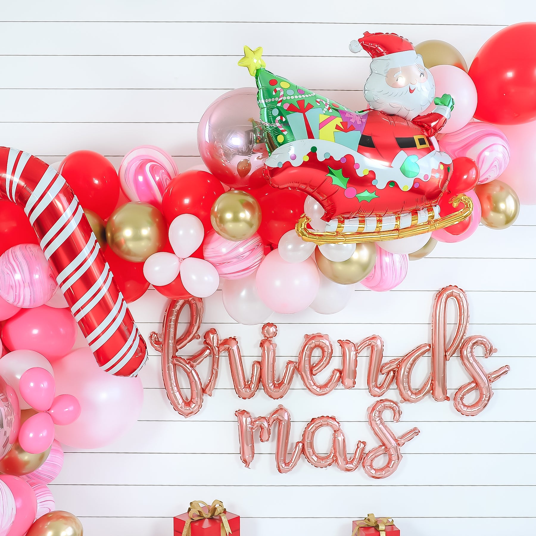 DIY Friendsmas Balloon Garland, DIY Pink Christmas Arch, Be Merry ...
