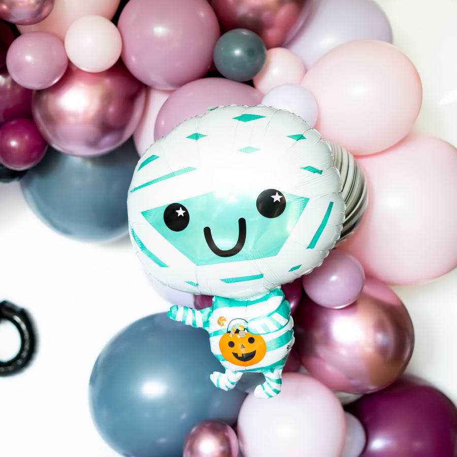 Mummy Halloween Balloon | Haunted House Decor, Trick or Treat, Bat and ...