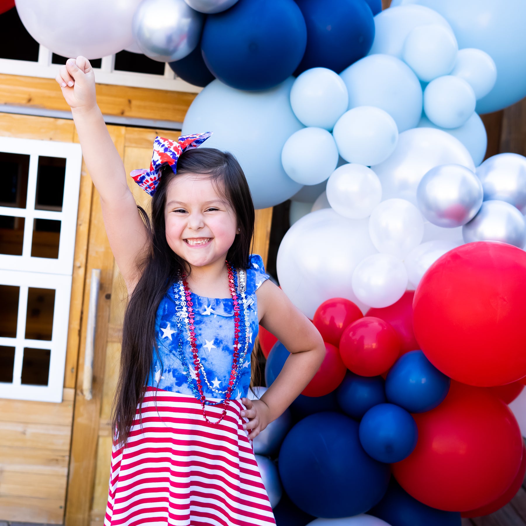 DIY 4th of July Patriotic Boom Balloon Garland | Patriotic Balloons – Soiree Love